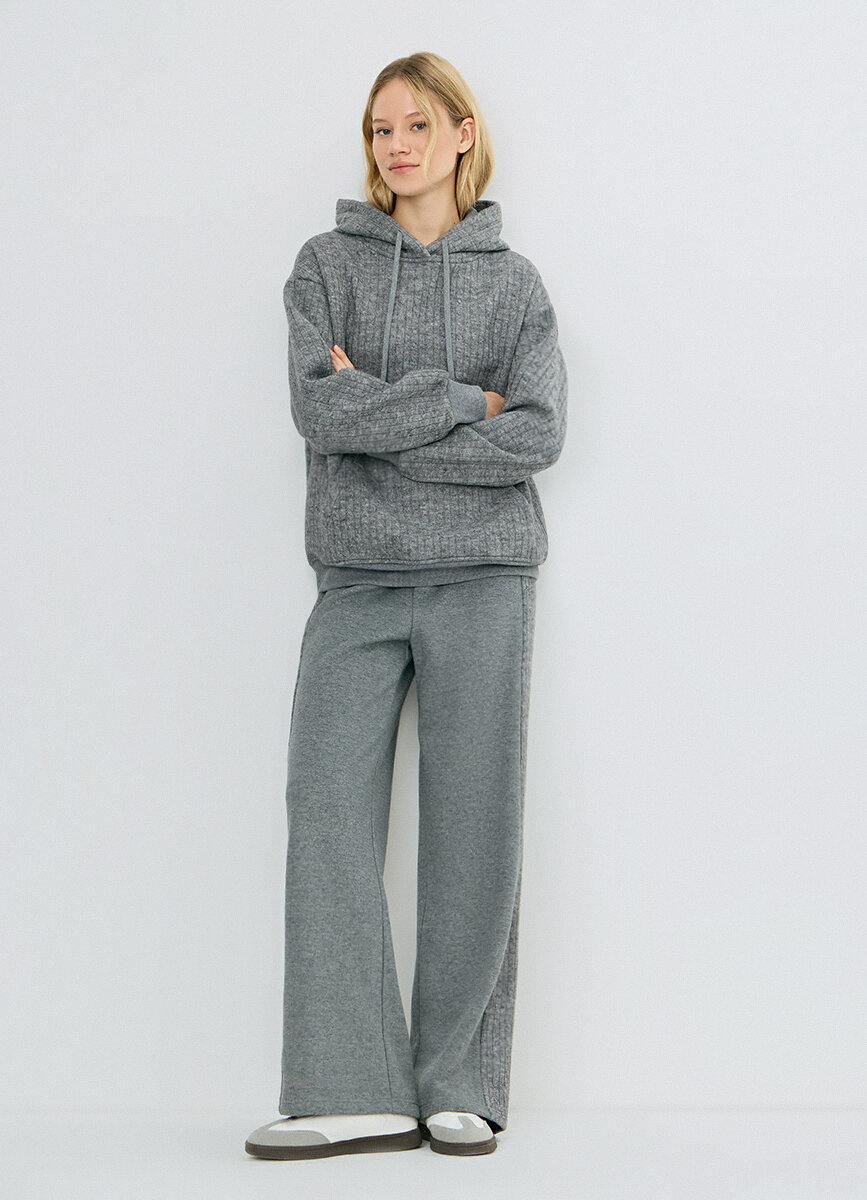 Брюки спортивные