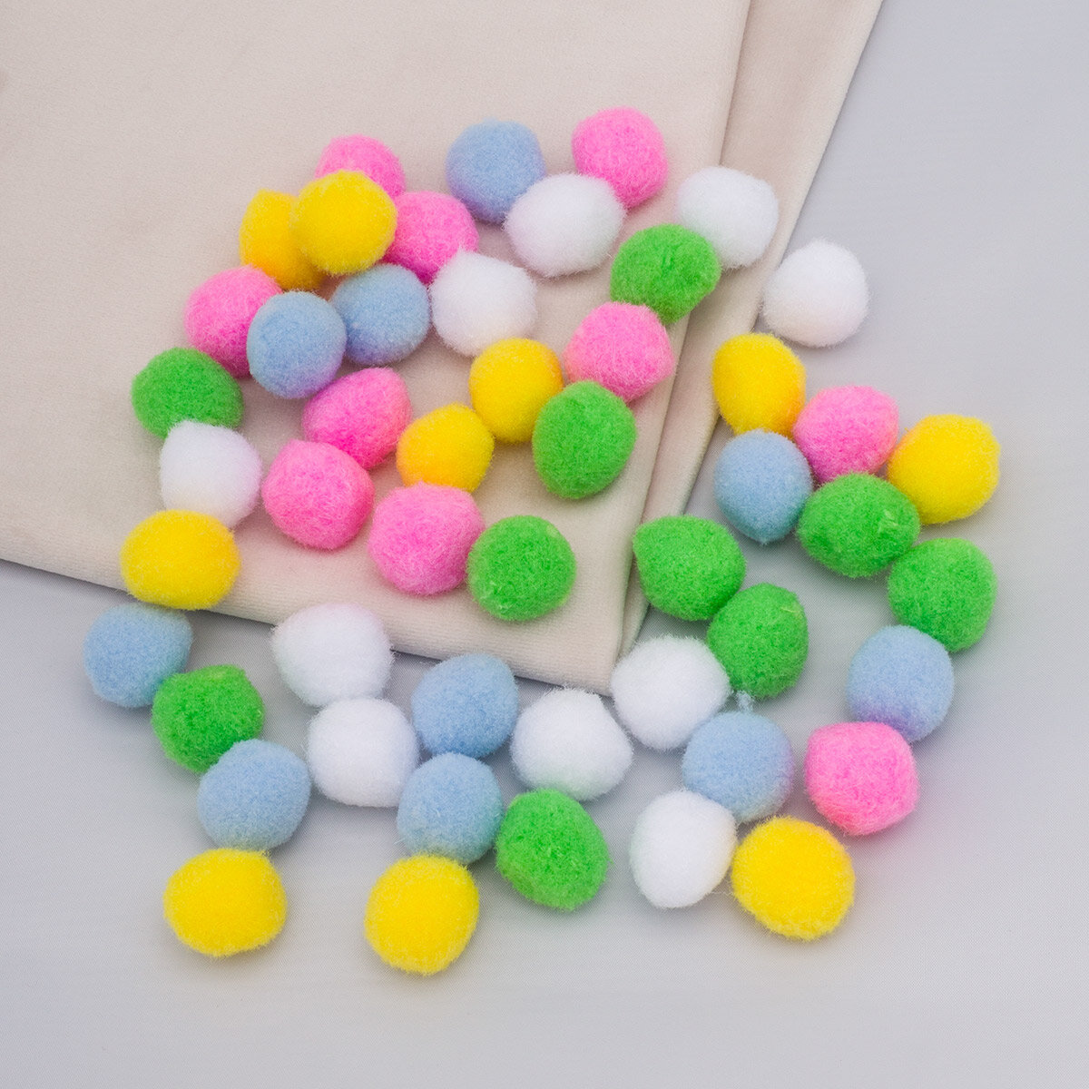 Помпоны для творчества 'Пастель', 20 мм, 5 цветов, 50 шт, Astra&Craft