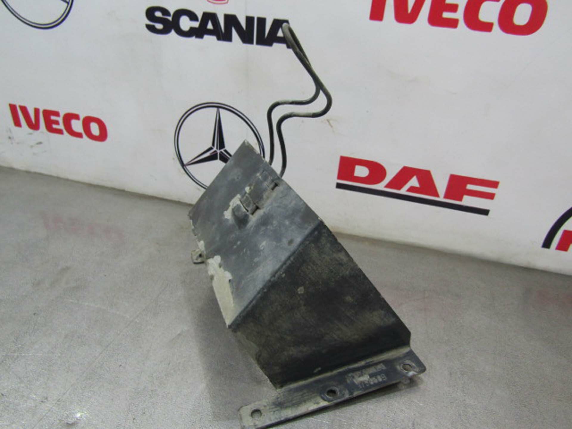 Кронштейн противооткатного упора Scania P, R, G / Погнут!!!