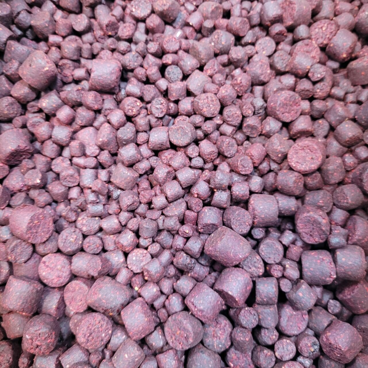 Пеллетс карповый прикормочный RED HALIBUT ред халибут палтус специи микс от 5 до 15 мм вес 5кг