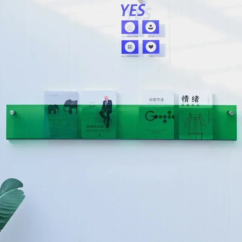 Прозрачный акриловый настенный стеллаж