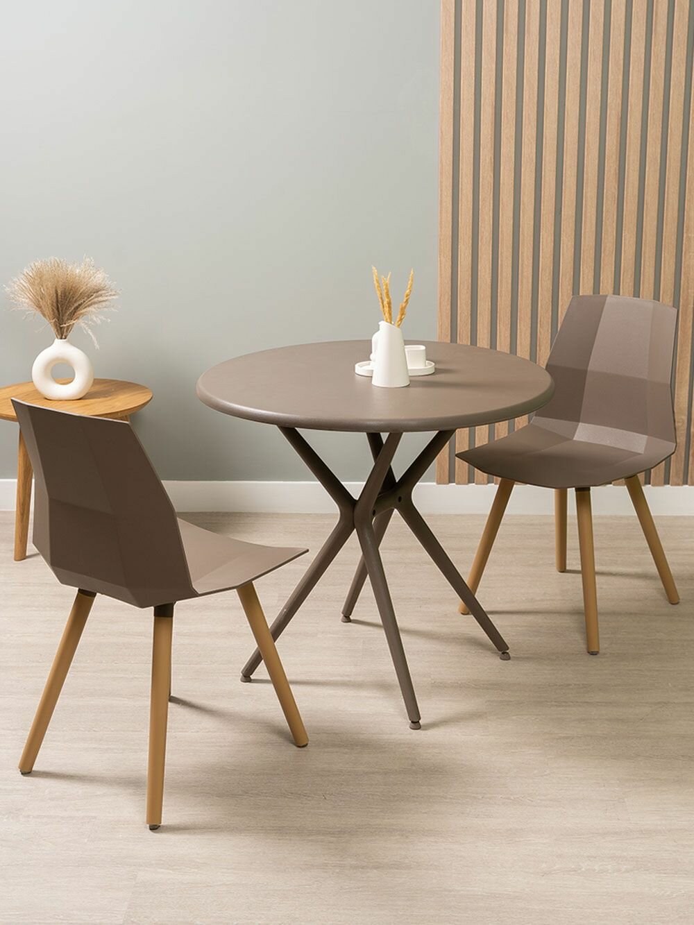 Комплект стульев для кухни Солл 2 шт, без подлокотников, 44,5x40x82 см, Капучино, пластик / Бежевые ножки, пластик