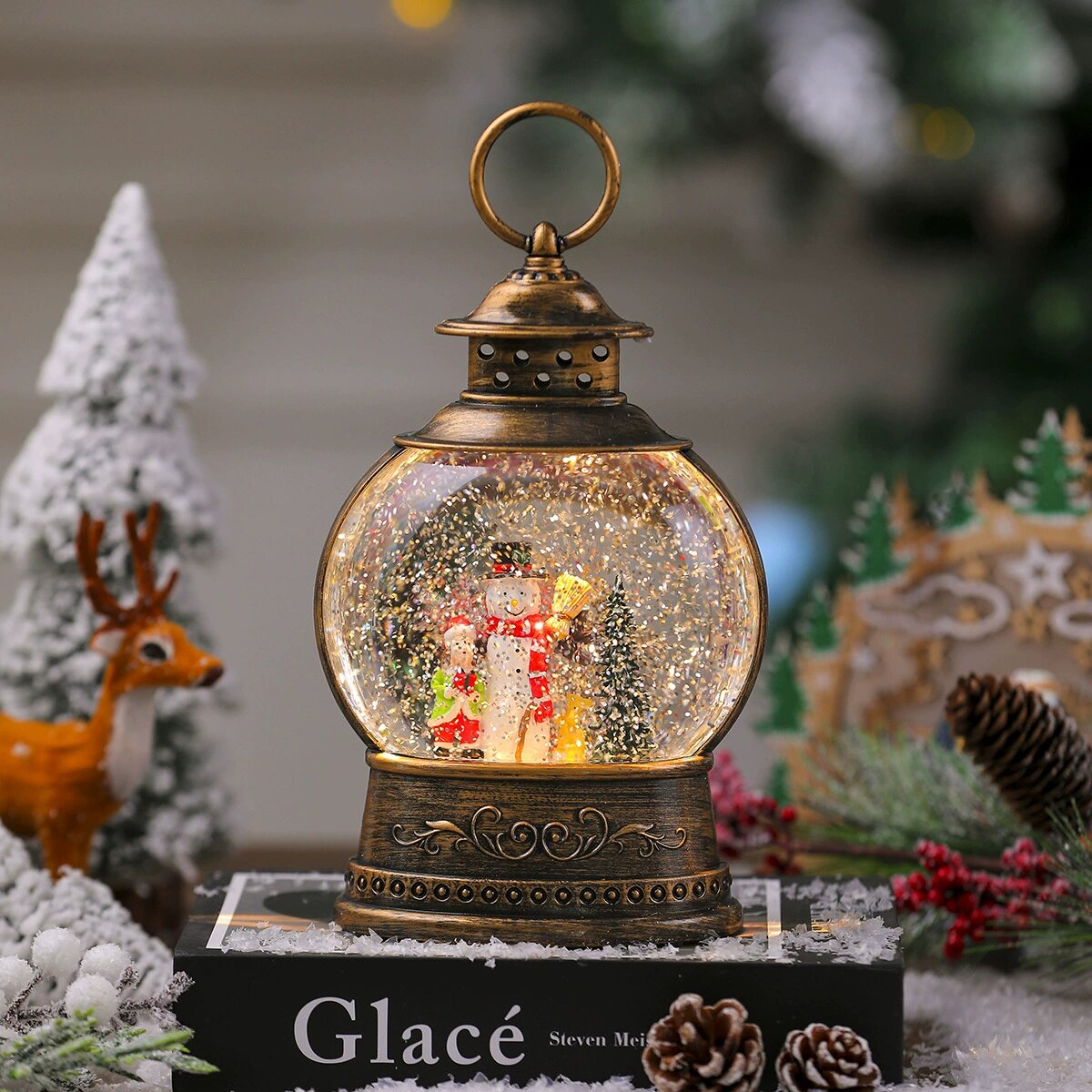 Новогодний фонарь со снегом и подсветкой музыкальный