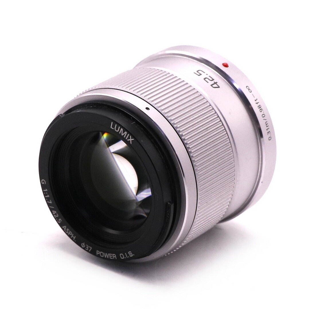 Объектив Panasonic Lumix G 42.5mm f/1.7 Asph. Power O.I.S.