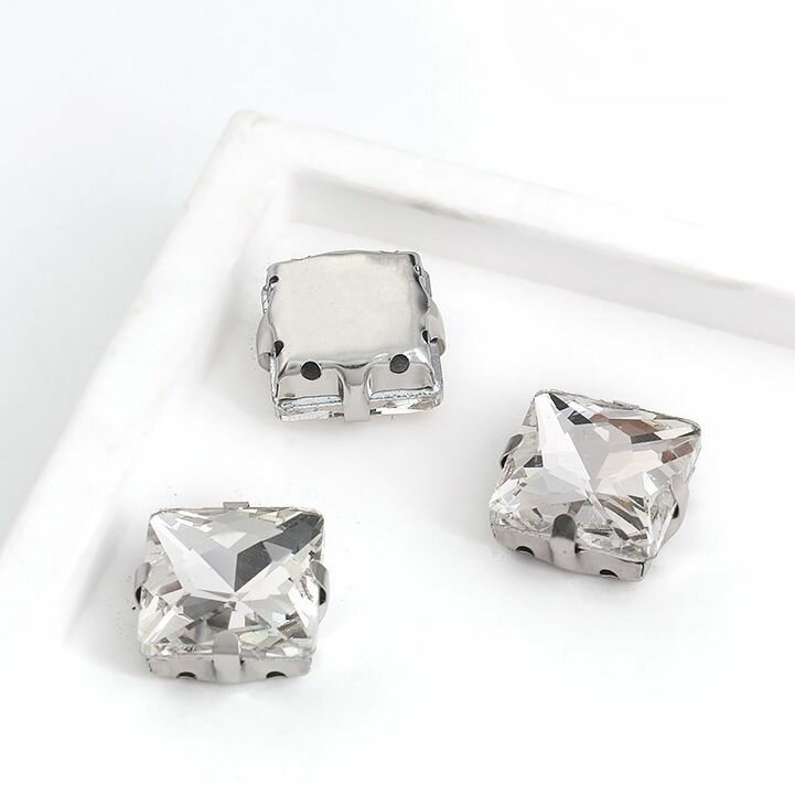 Квадратные хрустальные стразы 10 мм в металлических цапах, блестящие стеклянные кристаллы для декора, флористики, бижутерии и рукоделия, 10 шт