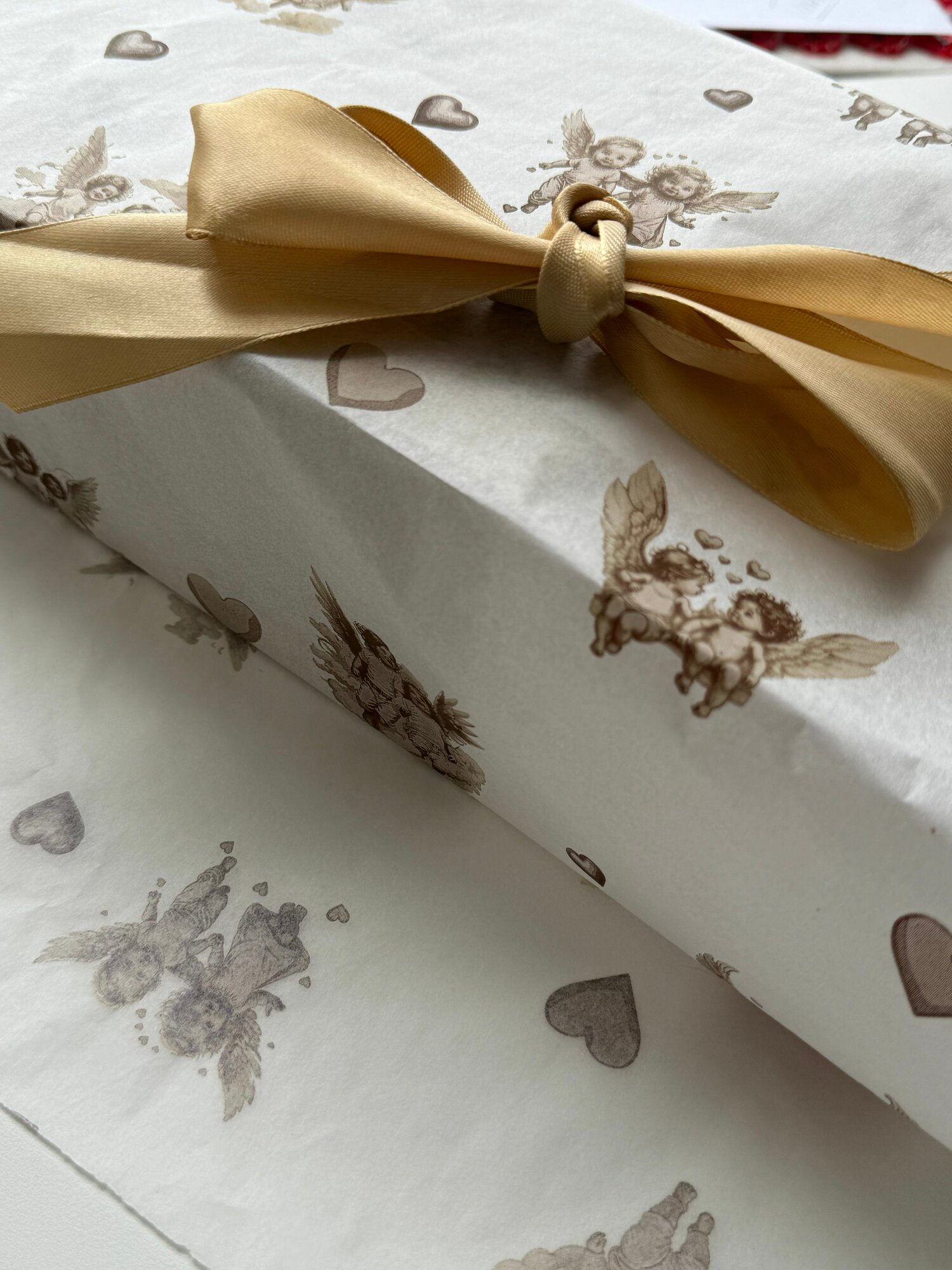 Бумага тишью в листах принт "ангелочки" 2 листа в упаковке