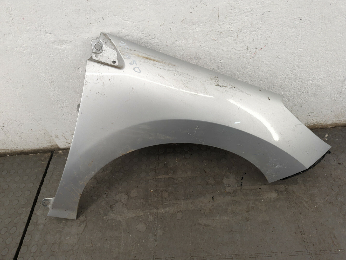 Крыло правое переднее Peugeot 308 Б/У
