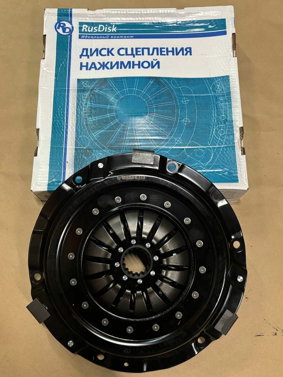 Диск сцепления нажимной в сборе МТЗ-82,-952-1221 (Д-243,-245,-260)