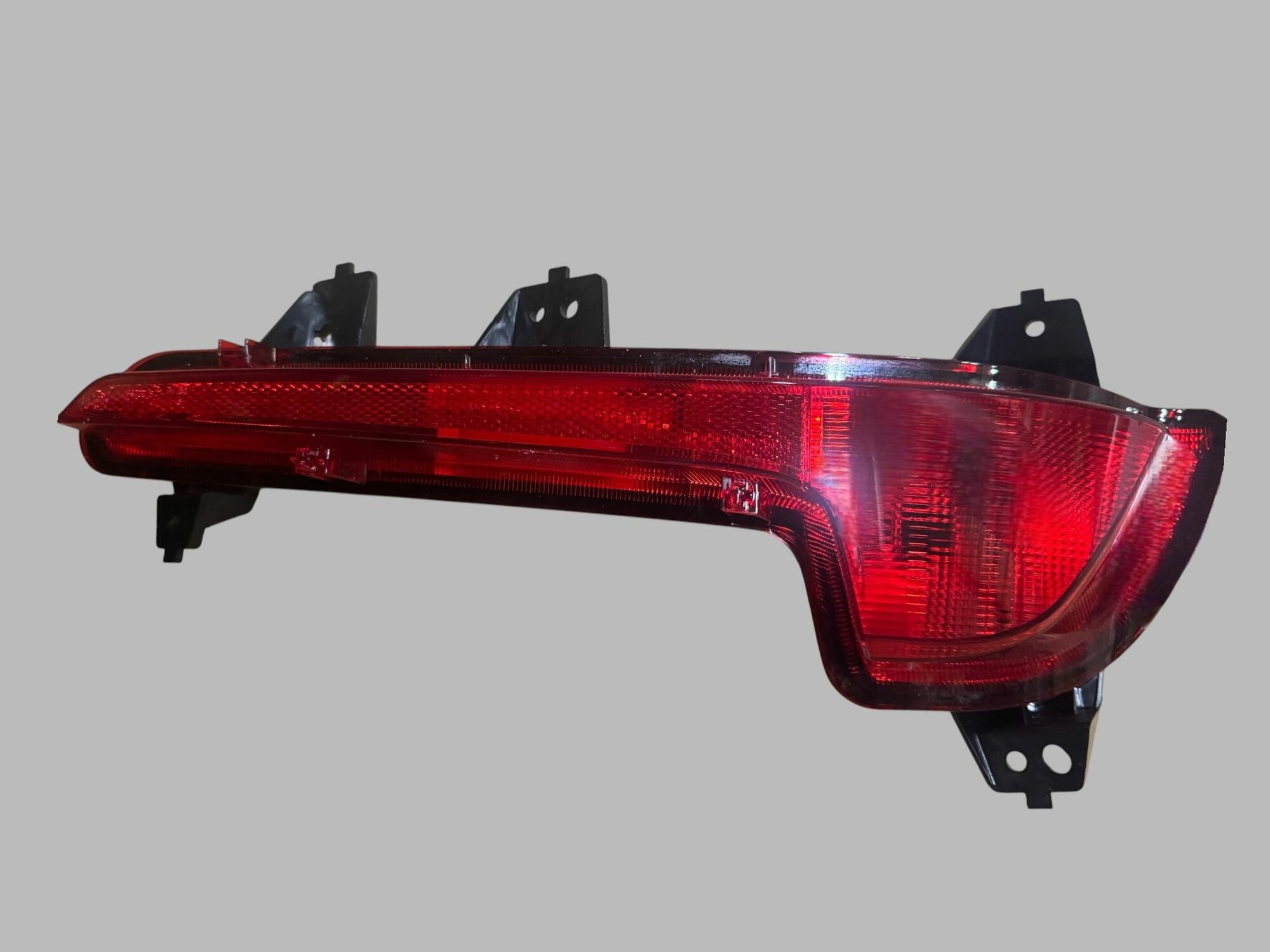 Фонарь противотуманный задний левый Москвич 3, JAC JS4