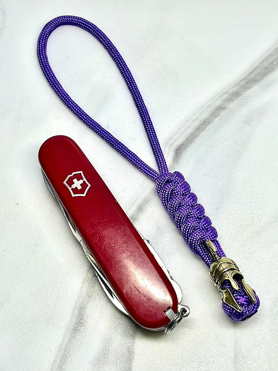 Темляк для ножа