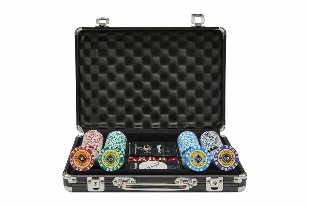 Набор для покера Crown на 200 фишек 61692 Partida