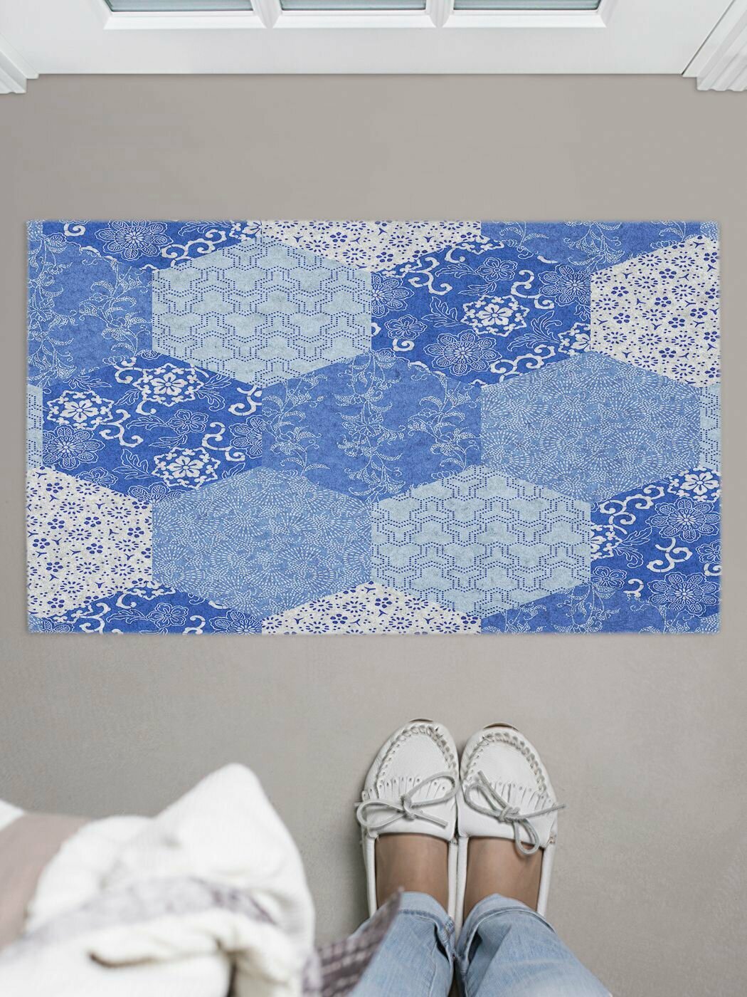 Коврик придверный в прихожую с принтом "Шестигранный пэчворк" 45 на 75 см , JoyArty