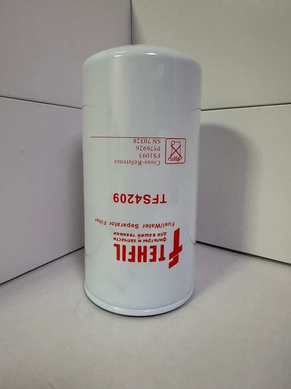 Фильтр топливный TFS4209 TEHFIL (RE533910, SK3094, SN70328, P576926, ST20207, FK39646K)