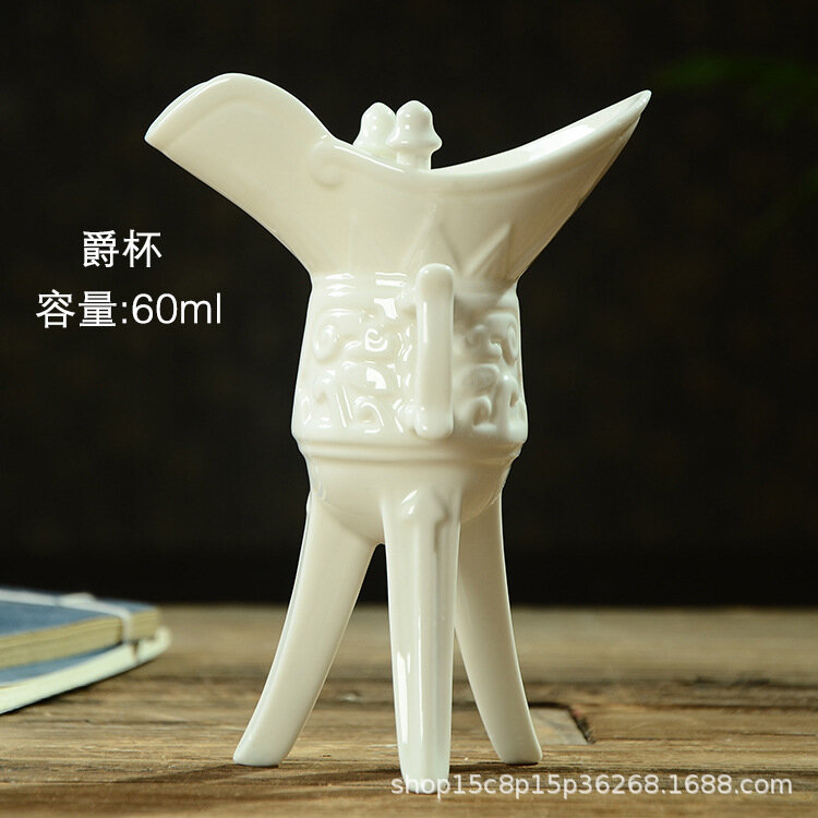 Керамическая винная чашка Juebei, домашняя чашка для напитков, барная посуда, чашка для спиртных напитков, маленькая винная чашка в китайском стиле, креативная маленькая чашка для питья.