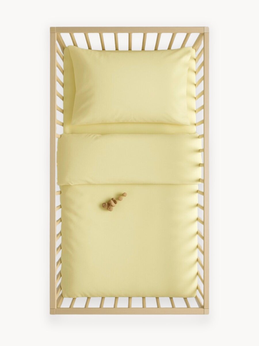 Детское постельное белье однотонное Urban Family с простыней на резинке Античный белый, 100% хлопок, перкаль, наволочки 40х60 см