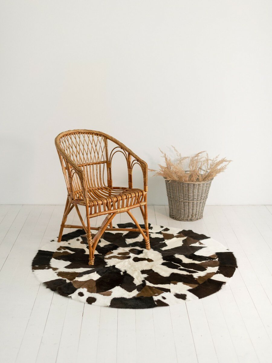 Ковер круглый шкура коровы натуральная природный окрас Shkura-Dekor 1.5*1.5