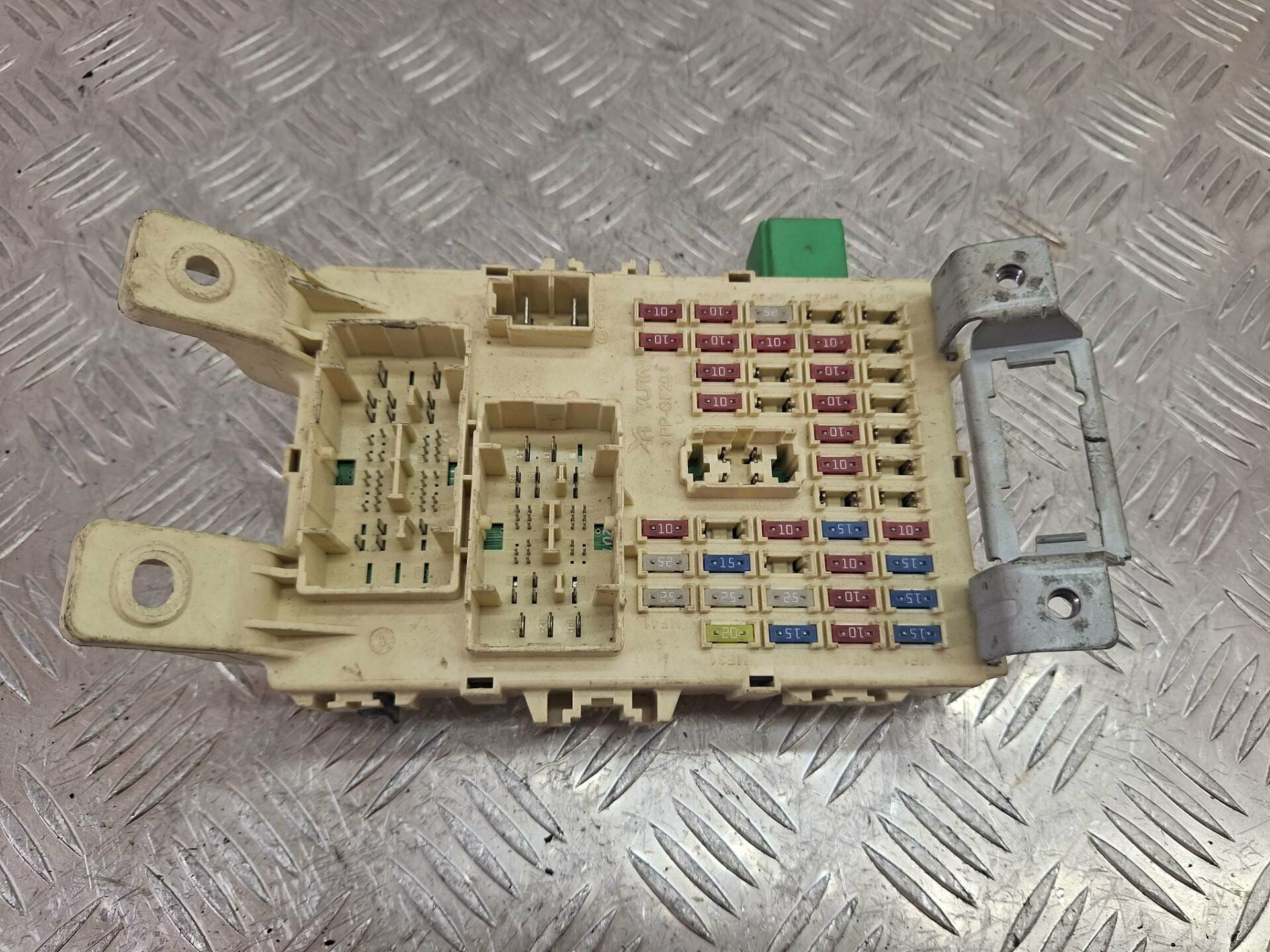 Блок предохранителей Hyundai Solaris 2012