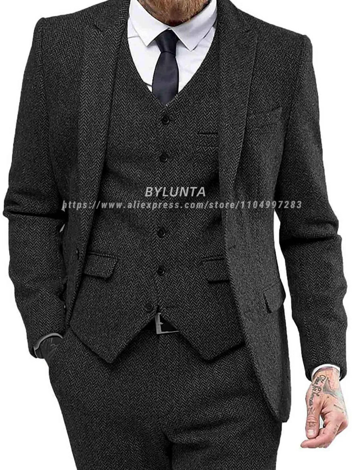 Костюм классический