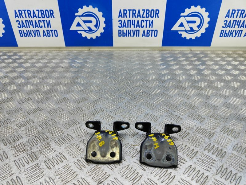 Б/У Петля двери задней правой Hyundai Santa Fe Classic 1 SM / Хендай Санта Фе Классик 1 SM 2.7 G6BA 173 Л.С 2008