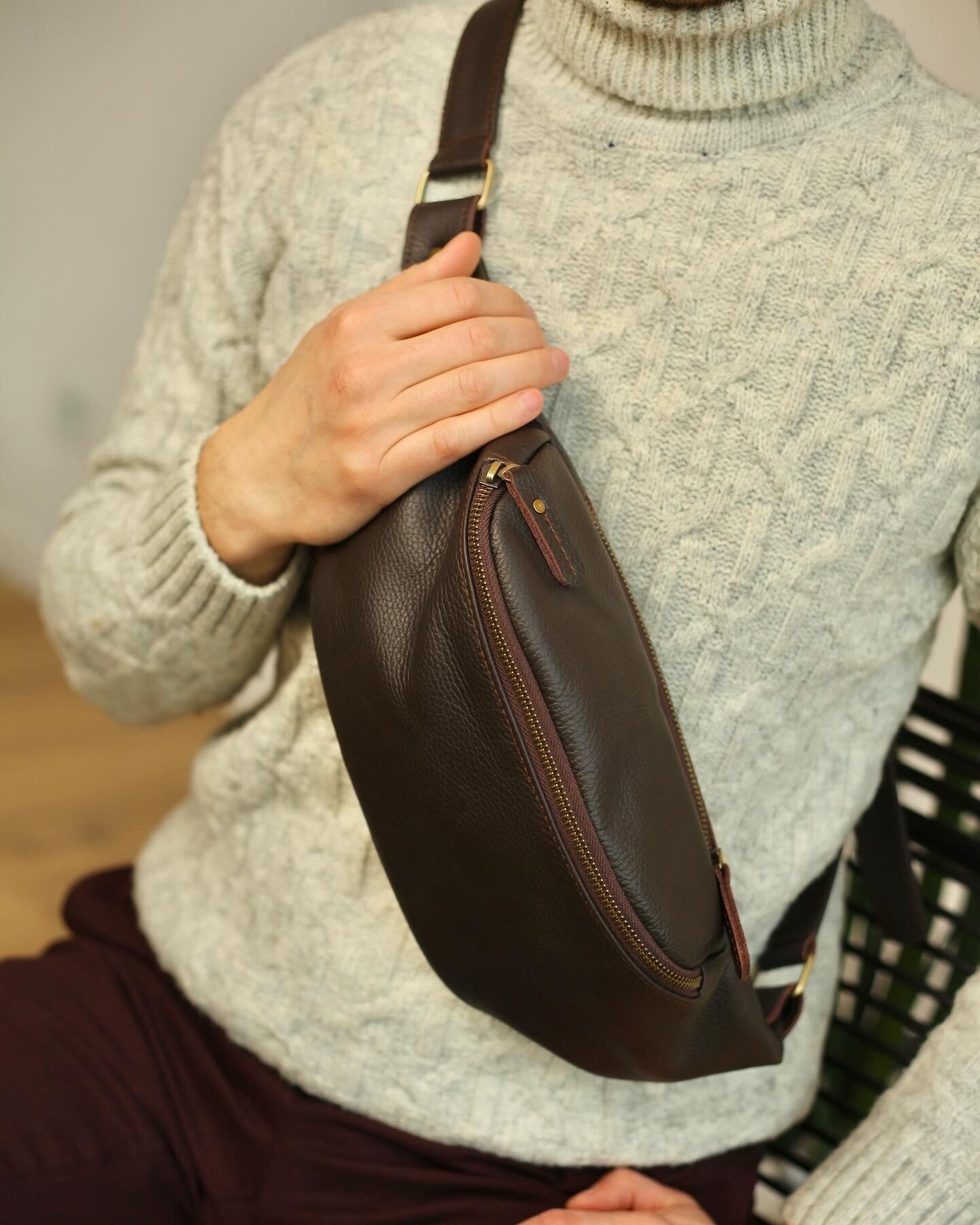 Сумка поясная