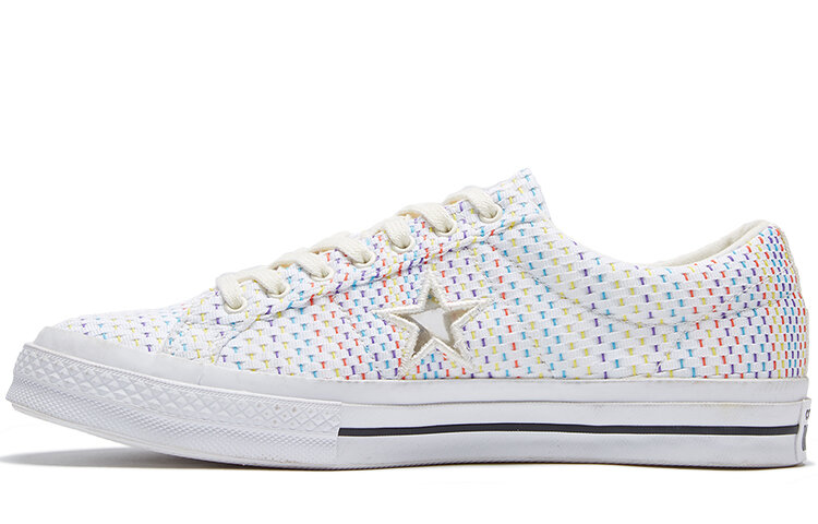 Кроссовки One Star