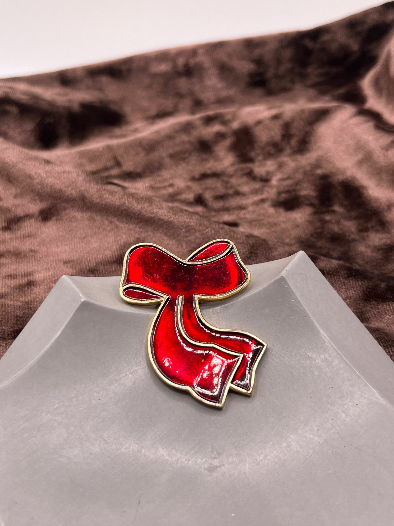 Винтажная детская брошь, значок, Бант