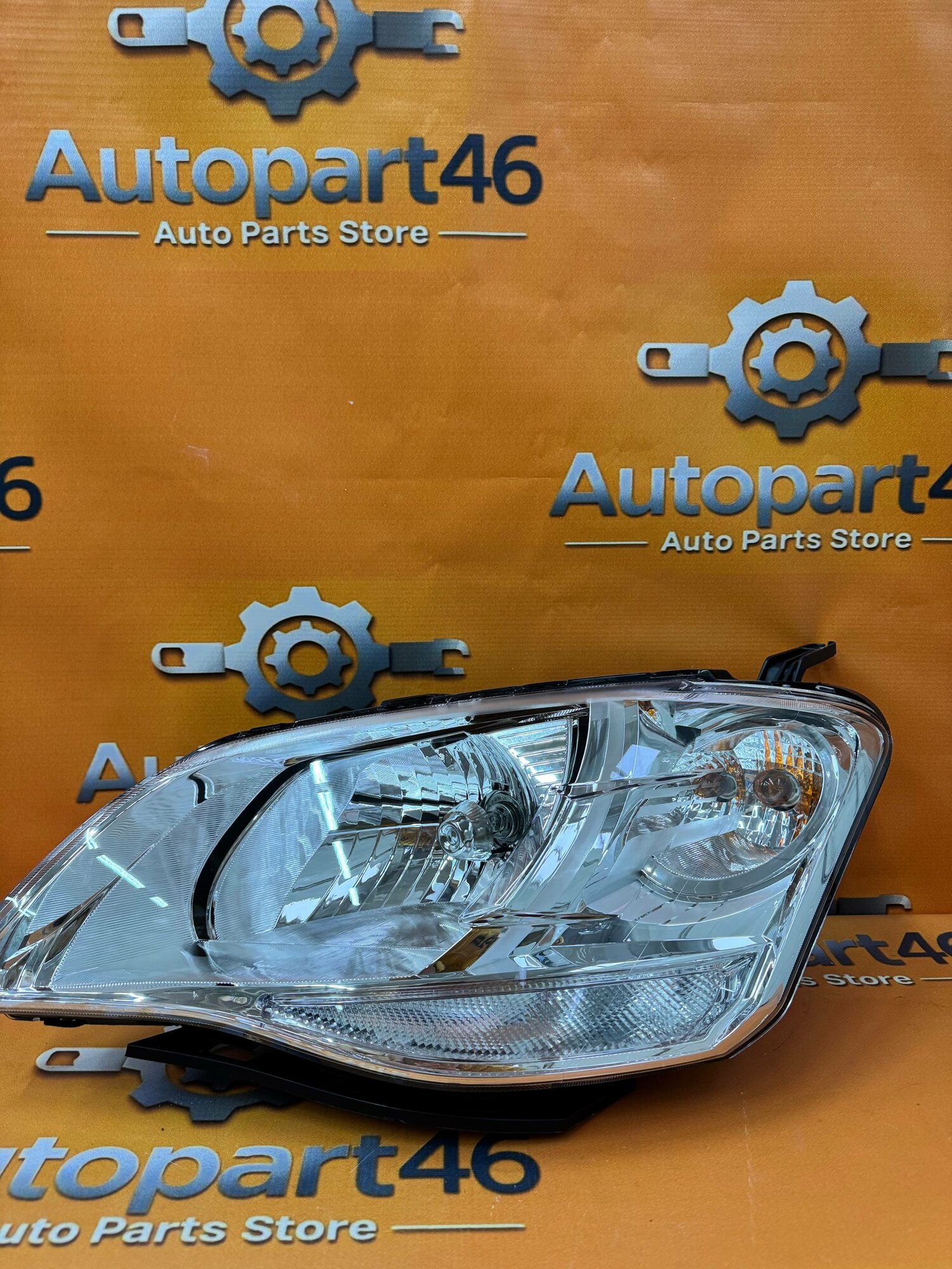 Фара левая Санг Ёнг актион 2010- SSANGYONG Actyon оригинал с корректором