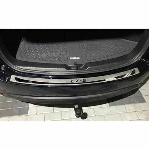 Накладка на бампер