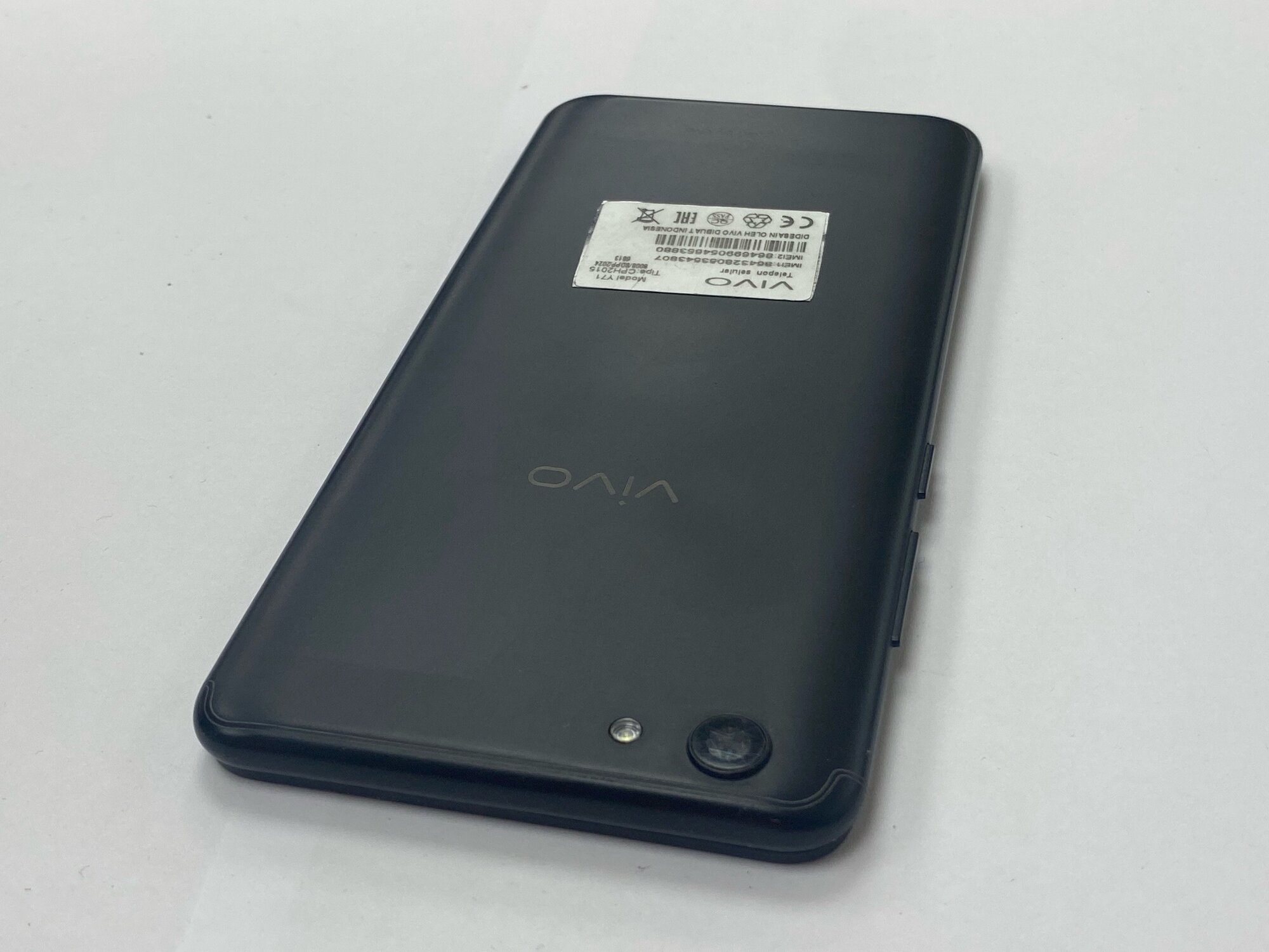 Смартфон ViVO Y71 2/16 GGB RU, Black (черный), (Б/У), уценка