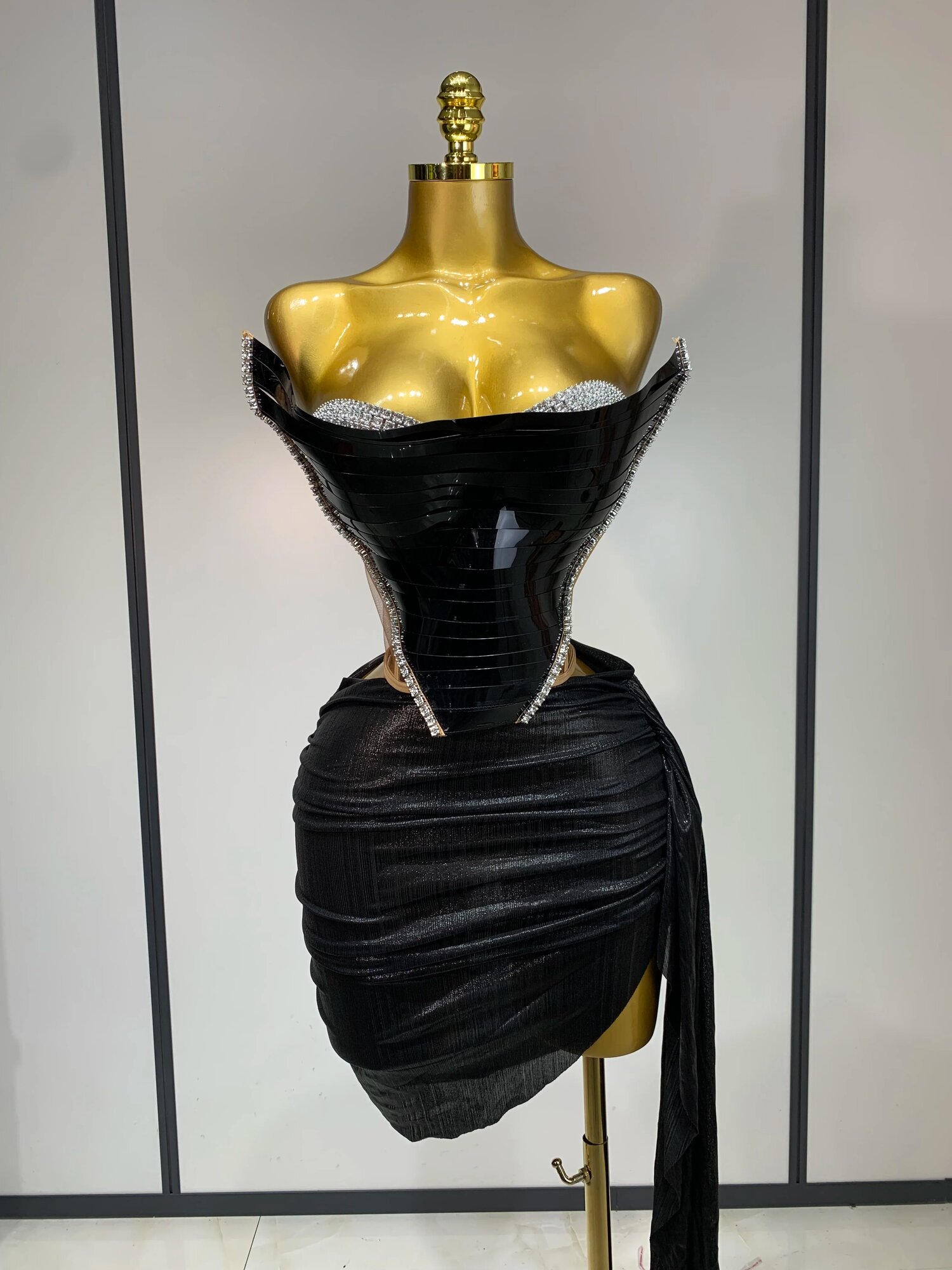 Платье