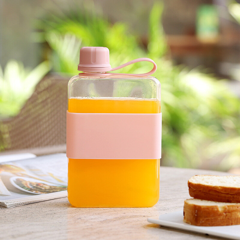 Новая бутылка Tritan Fresh Style с ручкой, плоская бутылка, силиконовая крышка, пластиковый стакан, высококачественная портативная бутылка для воды для студентов