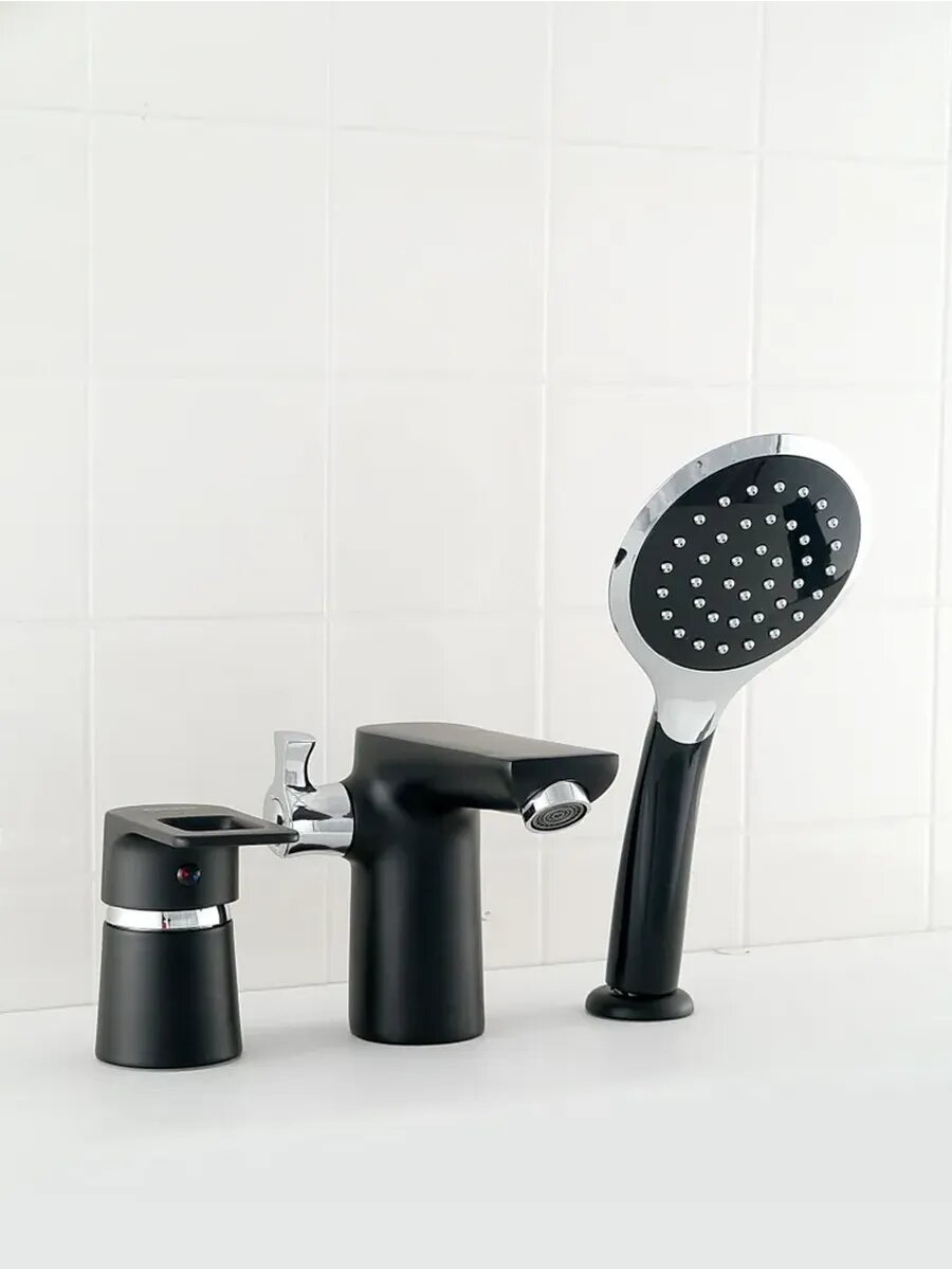 Смеситель на борт ванны на три отверстия Potato, чёрный