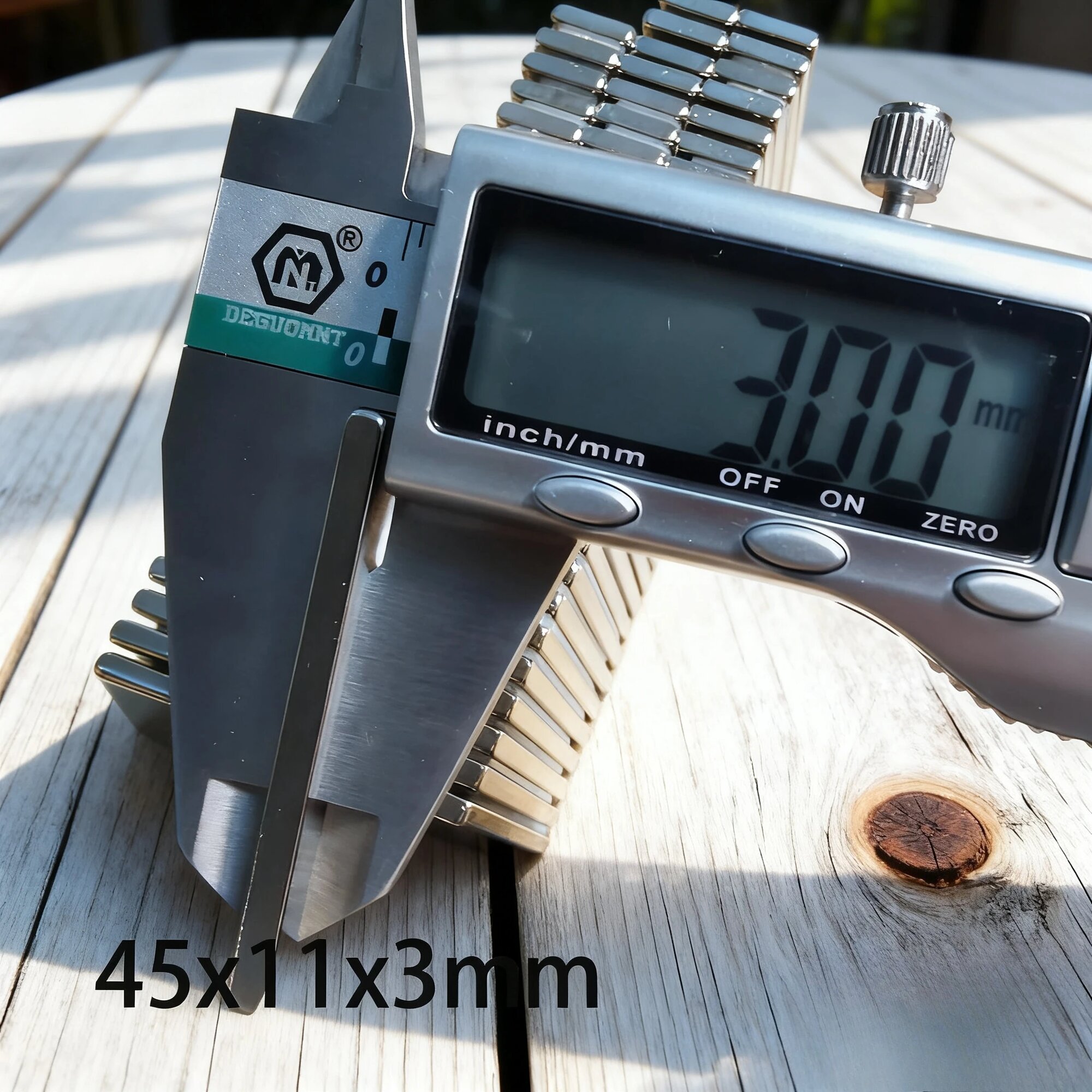 Неодимовые магниты N52 40x10x2 мм, 10 шт.