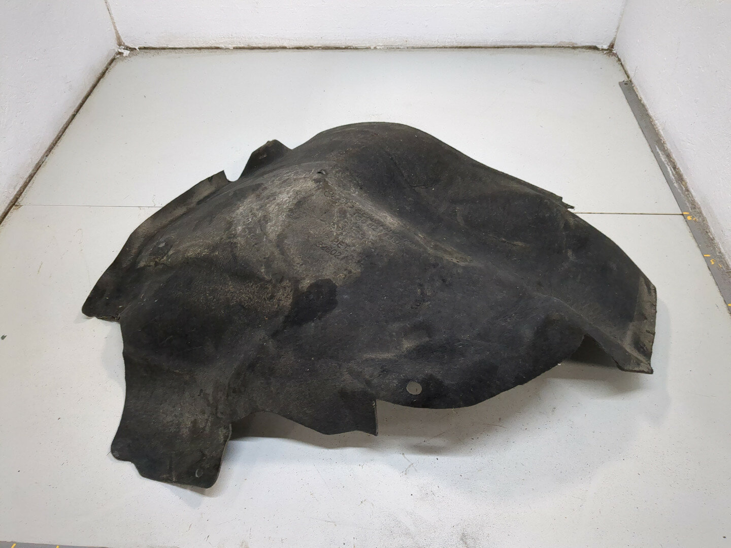 Защита арок (подкрылок) левая передняя Audi A6 (C7) Б/У