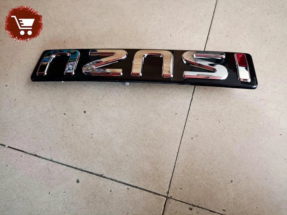 Эмблема автомобильная