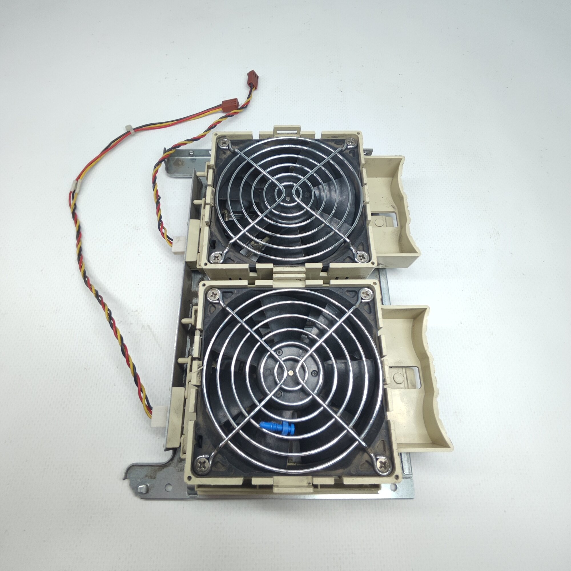 Nidec Beta SL D09T-12PG A / FAN-0046 4U / Блок вентиляторов