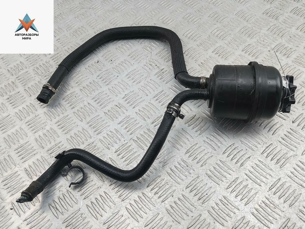 Бачок гидроусилителя BMW 5 E39 рест. 2002 1097164