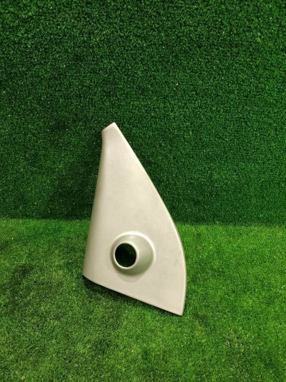 Уголок двери передний левый Chevrolet Aveo Т250 Б/У с пробегом