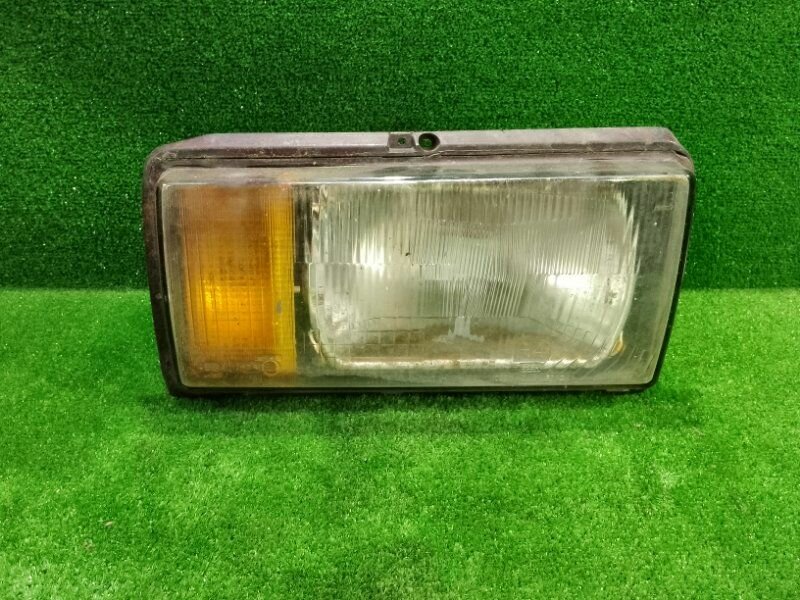 Фара правая Ваз 2107 Б/У с пробегом