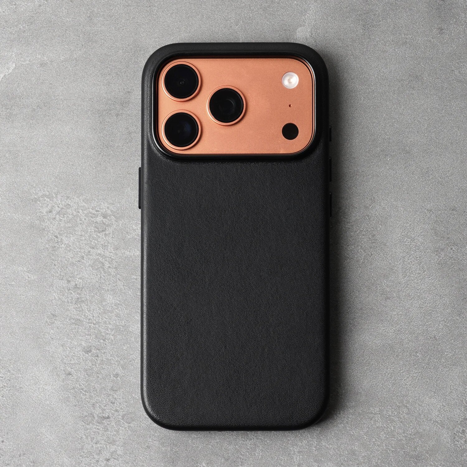 Чехол для iPhone 17 Pro Max серии из натуральной кожи, черный цвет, 1 шт.