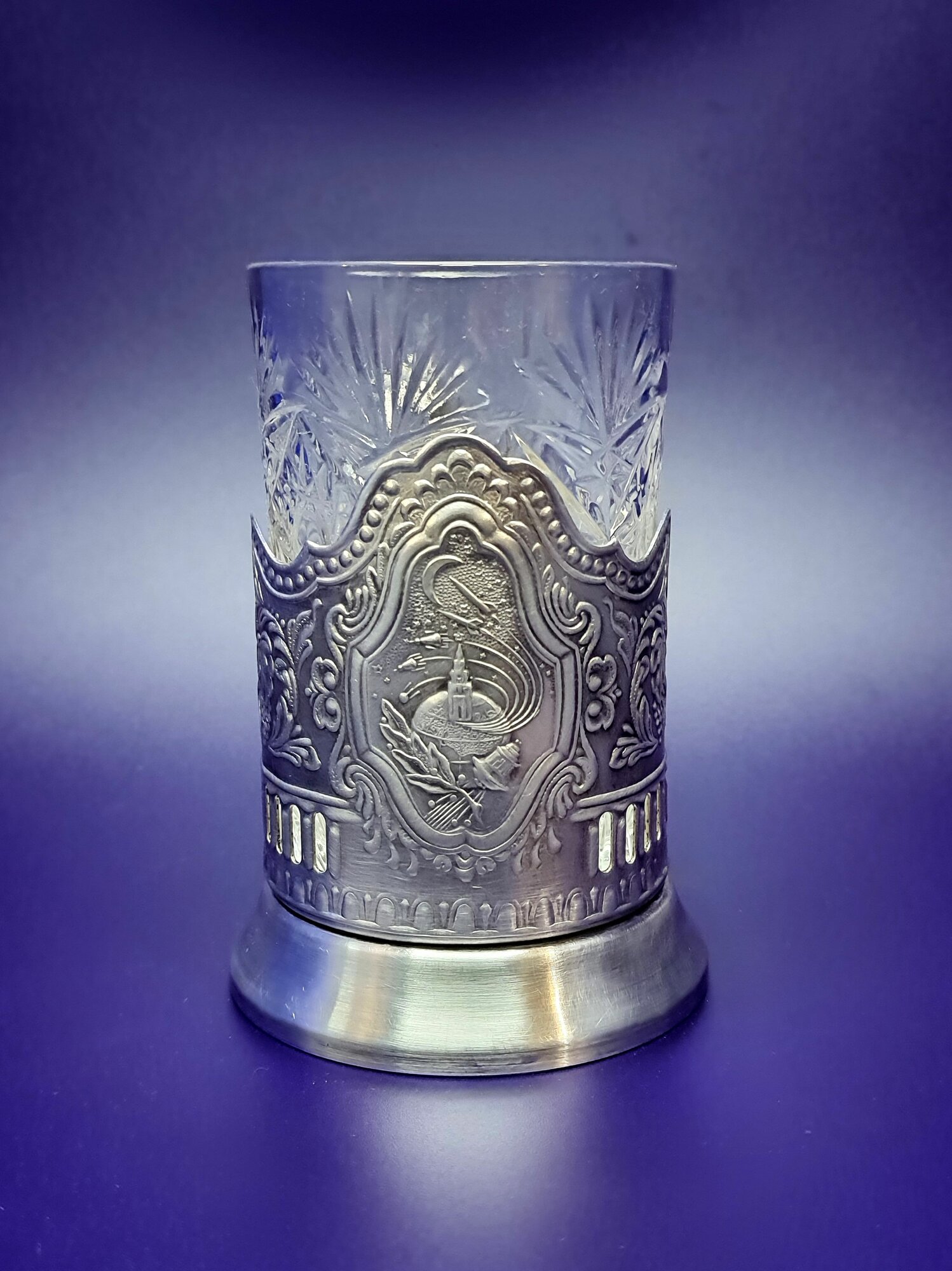 Мельхиоровый подстаканник Космос с хрустальным стаканом, СССР 60-е