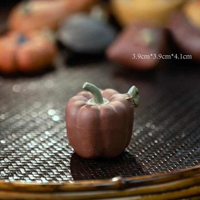 Игрушки для чаепития, креативные фигурки лягушек из фиолетовой глины, раскрашенные аэрозольной краской, тыквы, скульптуры фруктов из фиолетовой глины, чайные сервизы в стиле кунг-фу, украшения и изделия ручной работы для чайной церемонии.