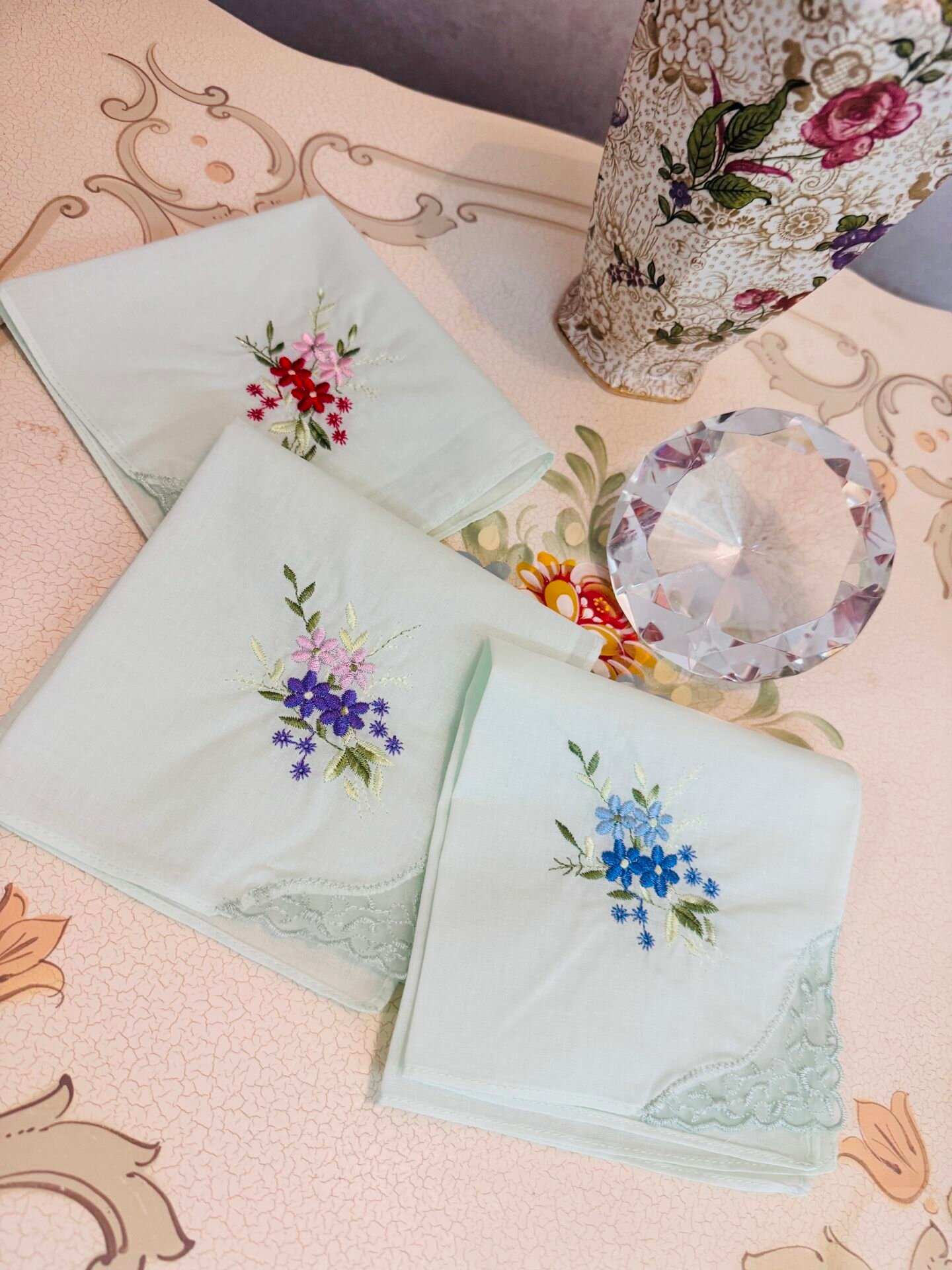 Комплект с шарфом для девочек и женщин