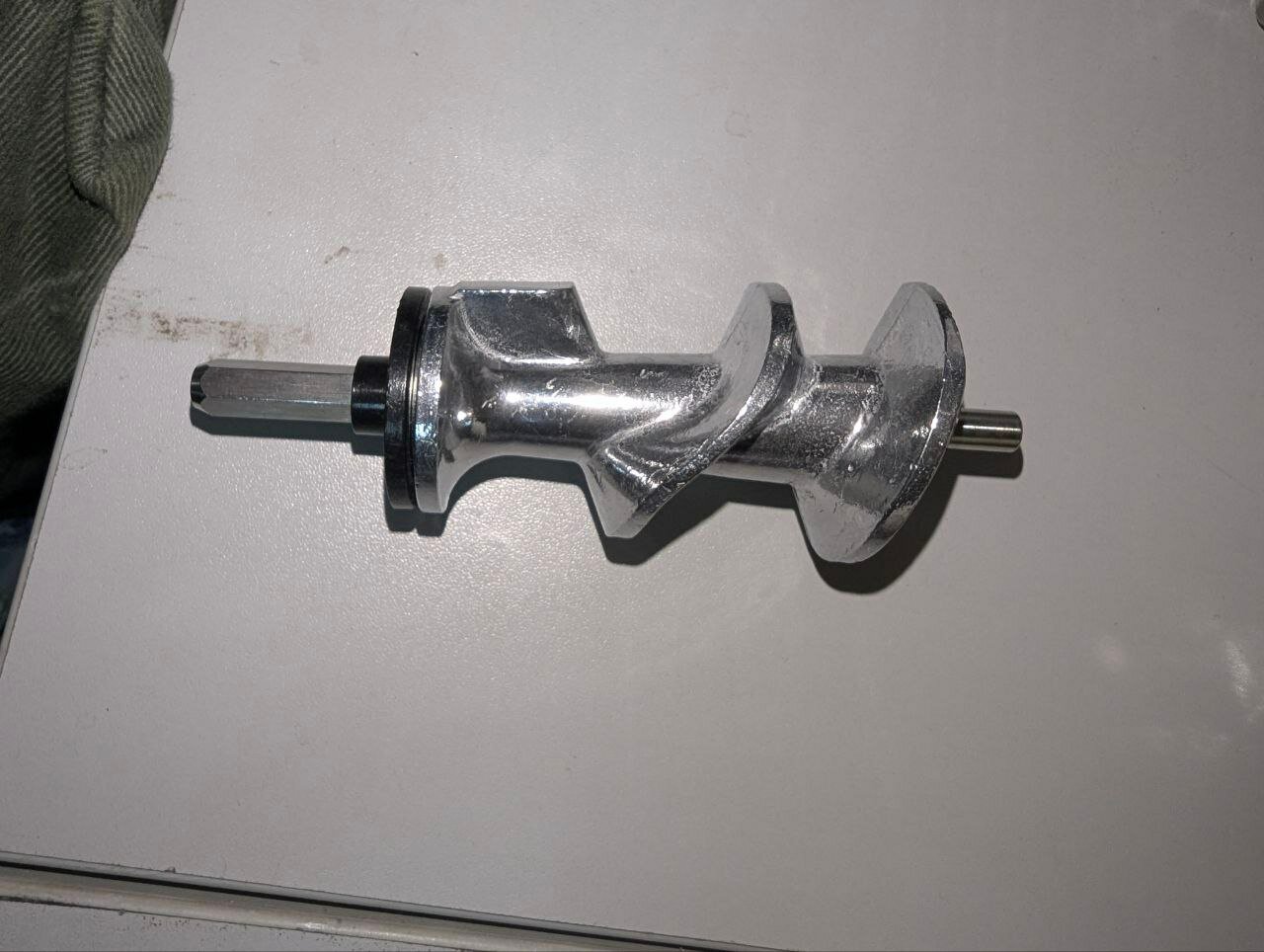 Шнек мясорубки tefal , moulinex