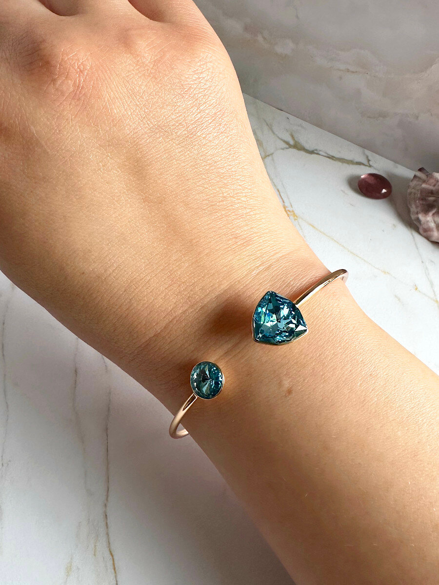 Браслет-бэнгл, кристаллы Swarovski