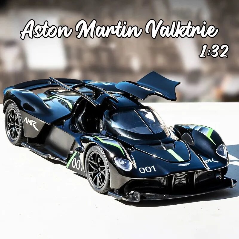 Металлическая игрушечная машина, Aston Martin Valkyrie (Астон Мартин) масштаб 1:32