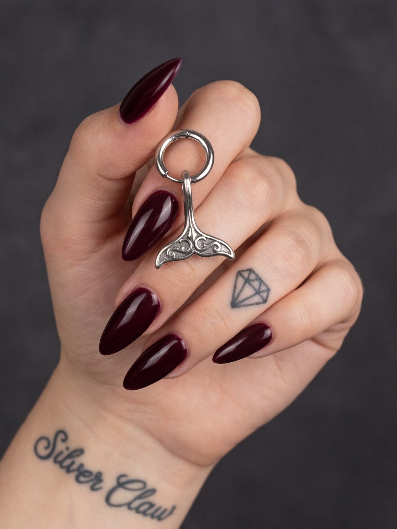 Моносерьга SILVER CLAW, славянский оберег