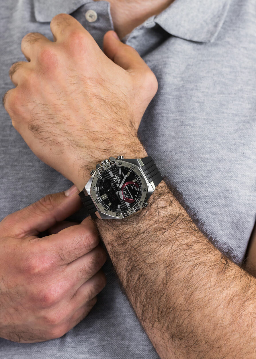 Наручные часы CASIO Edifice, черный — фото 1