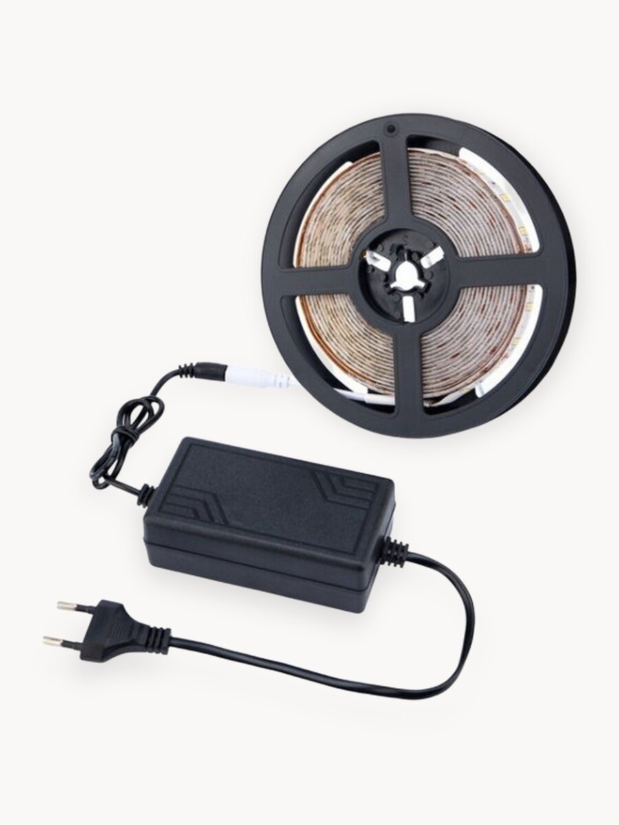 Готовый комплект светодиодной ленты Lamper 5 м, с блоком питания, IP65, холодное белое свечение