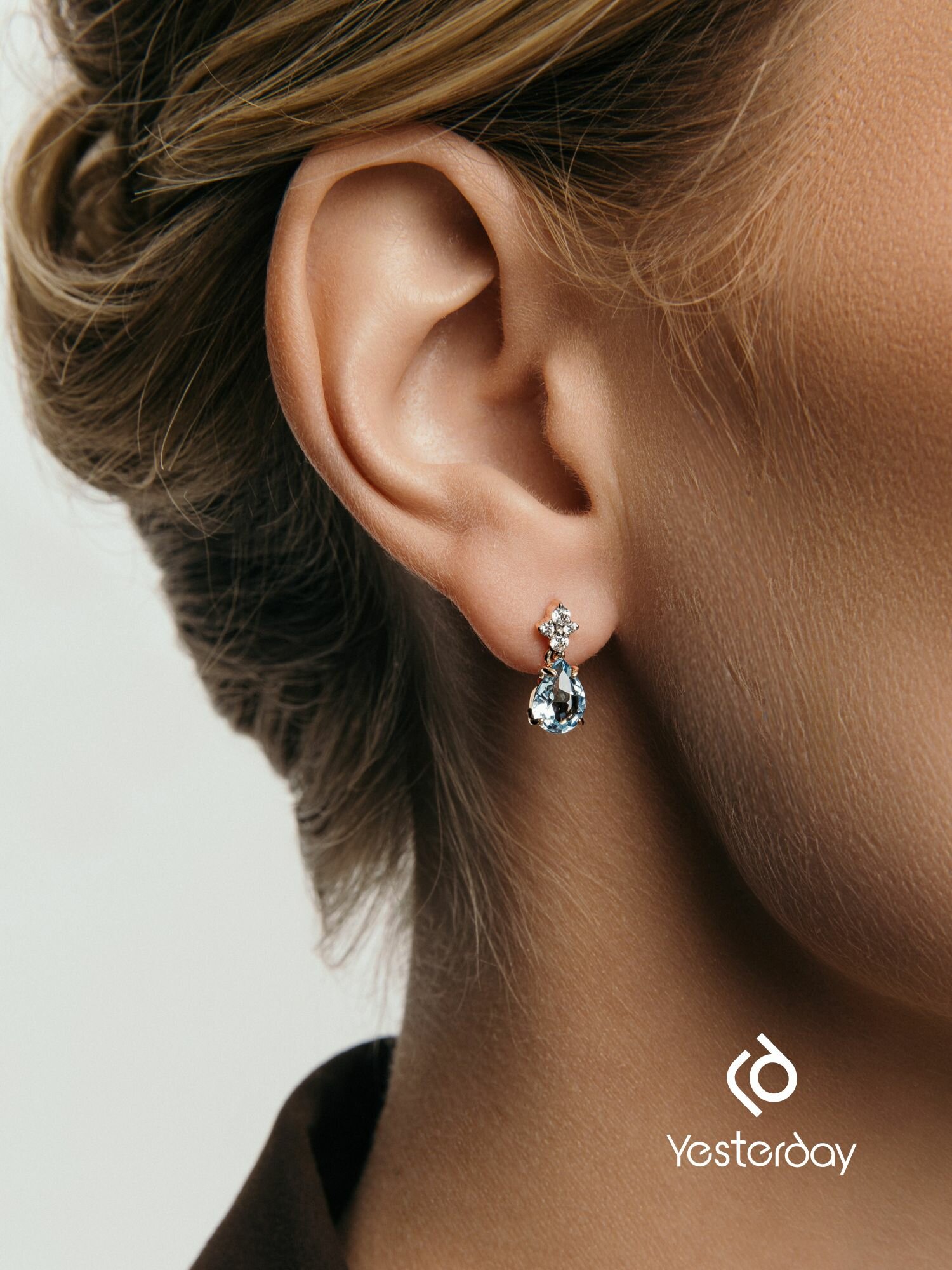 Серьги, красное золото, 585 проба, фианит, топаз